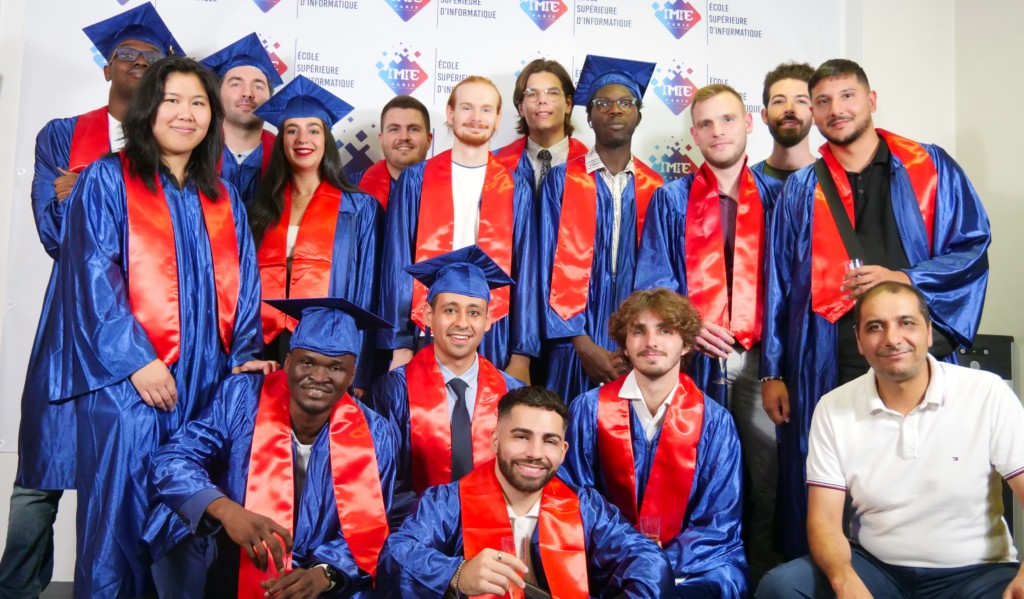 Cérémonie de Remise des Diplômes à l'IMIE Paris : Un Événement ...